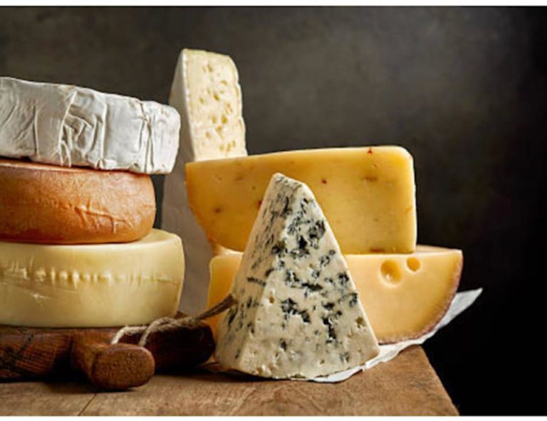Halfharde kaas assortiment